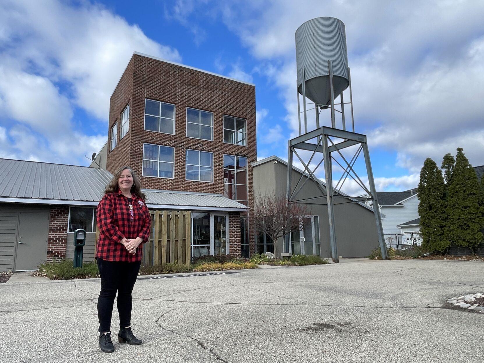 Stroll Magazine | Stroll Spring Lake | Spring Lake, MI